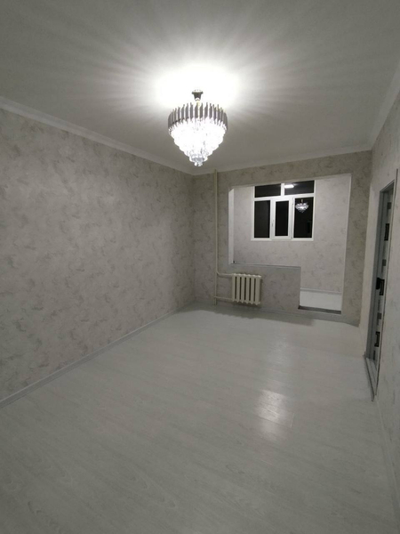 Продам квартиру Буюк ипак йули 3/4/5 65м2 балкон 1,5х3
