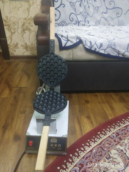 Продам срочно кофе аппарат Итальянский
