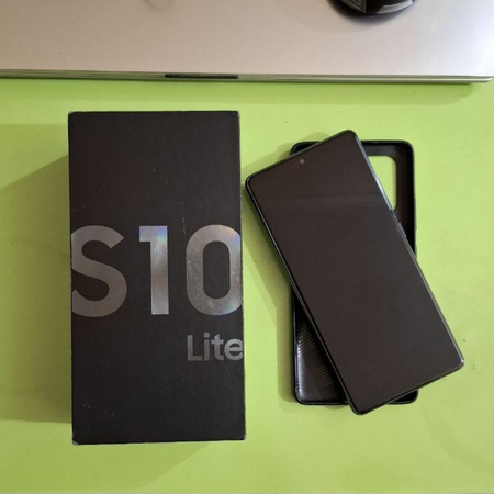 SAMSUNG S10 lite