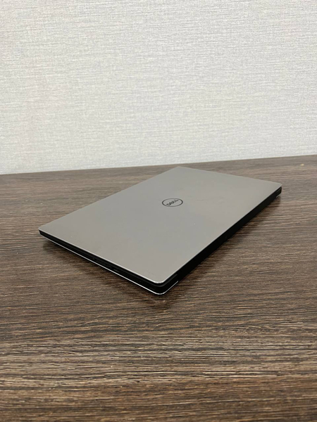 Ноутбук dell использовал 1 год