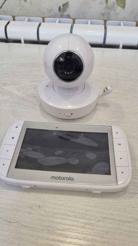Продаётся цифровая видеоняня MOTOROLA
