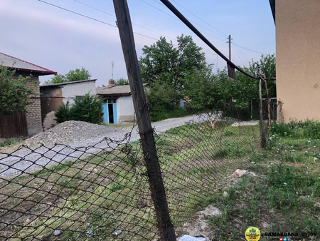 12 sotixli hovli sotiladi 18.000$