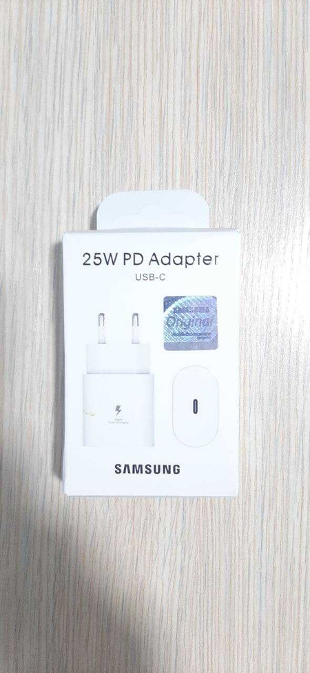 Телефон Samsung A06 новый и Адаптер 25Вт в подарок!