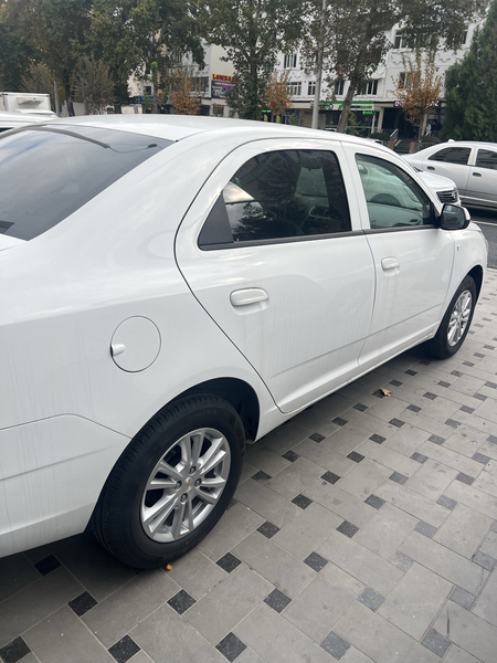Chevrolet COBALT 4 full