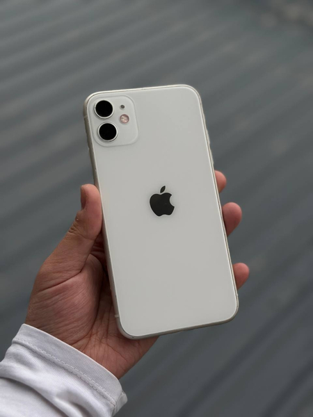 Iphone 11 ideal .