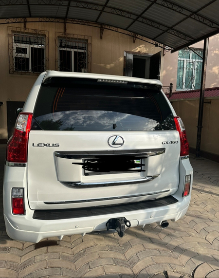 Срочно продаётся Lexus GX460