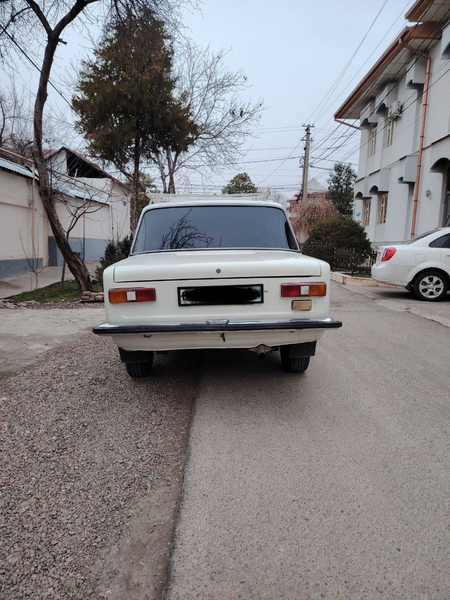 Juguli vaz 21011