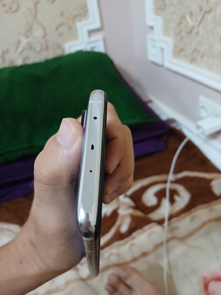 XIAOMi 10T 5g  6/128gb xotira