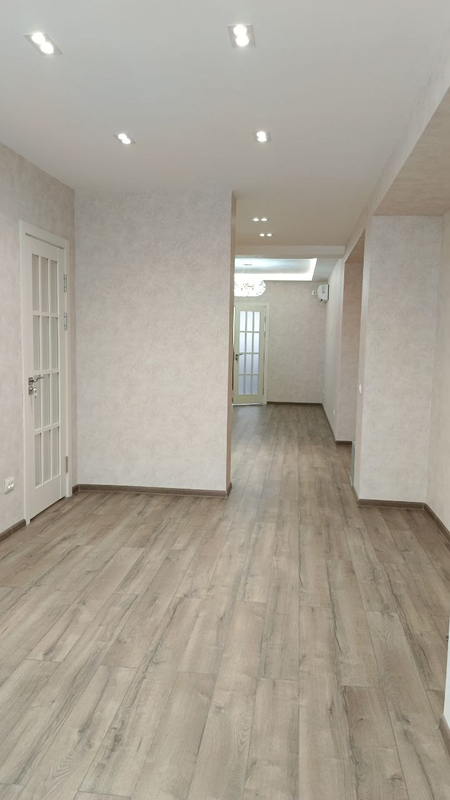 Продаётся 3 квартира на Яккасарой