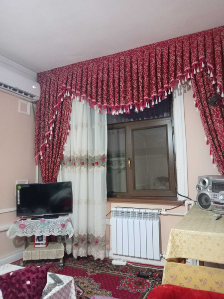 Квартира сотилади 7 митти тумани 3 хонали Заринкани оркасида