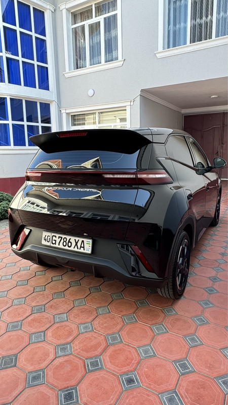 BYD segul 405 км краска топ тозза 2024 йил зарядниклари бор 12900 проб