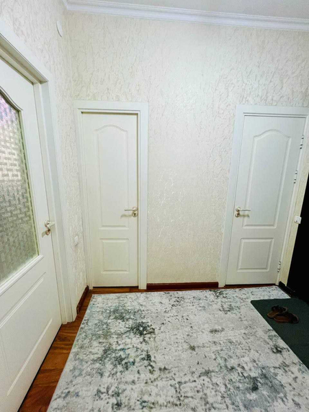 СРОЧНО !! Продается квартира в Яшнабаде 3/2/4 ( 64 кв/м ) Авиасозлар 3
