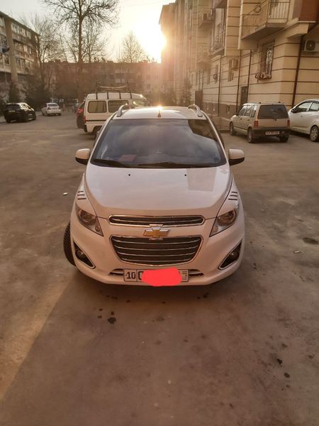 Spark 2011 Petnosi bor 240 km yurgan