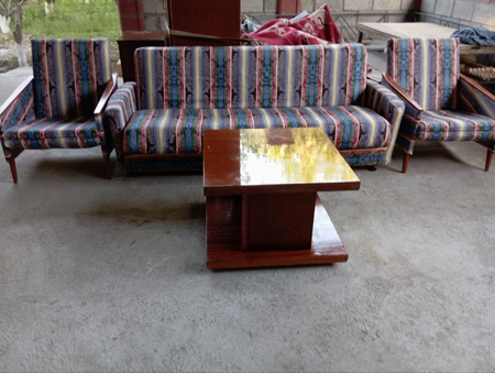 Divan kresloʻ kamplekt