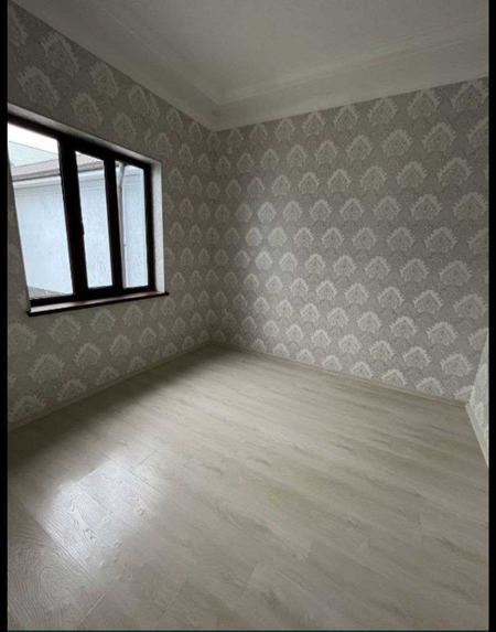 Сергели,Хонабод маҳаллада ховли сотилади
1,6 сотих,90 м2,4 хона+ошхона