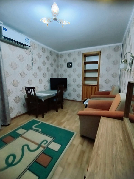 Сдается. 1в2-комнатная 400 у.е.
Ц-13, 1в2/2/4,