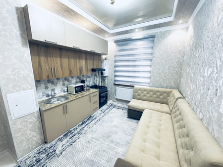 Аренда 2 ком кв. Юнусабад-4кв. Новостройка