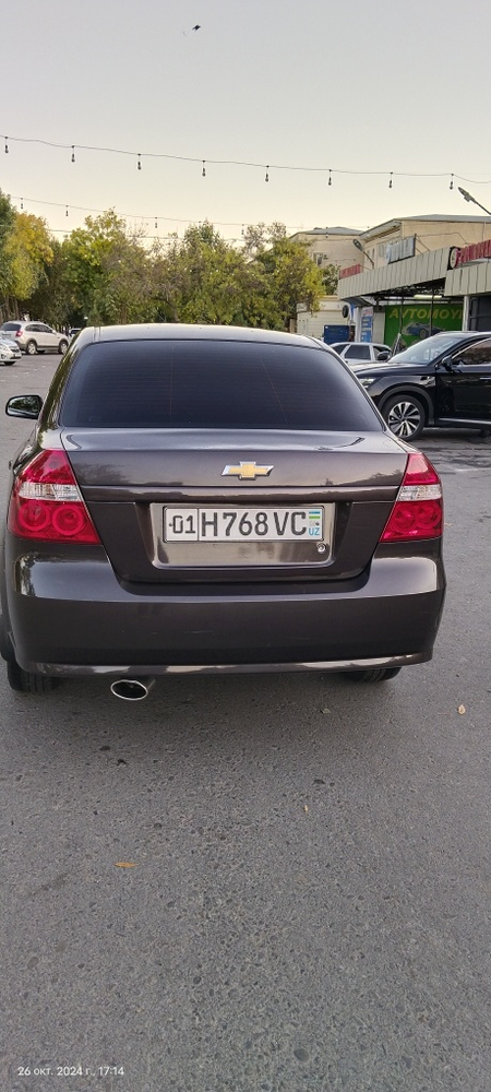 Nexia3 sotiladi avtomat