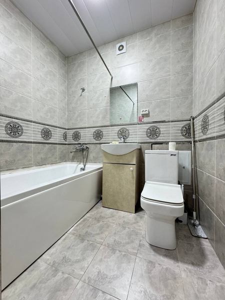 Продается квартира. Буюк Ипак Йули 2/3/5. 52м²