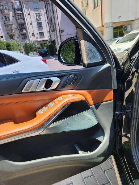 BMW x7 4.4 Twin turbo