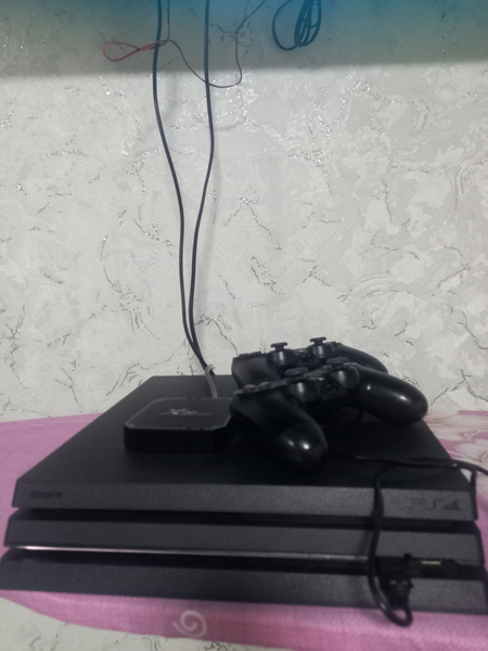 Playstation 4 sotiladi