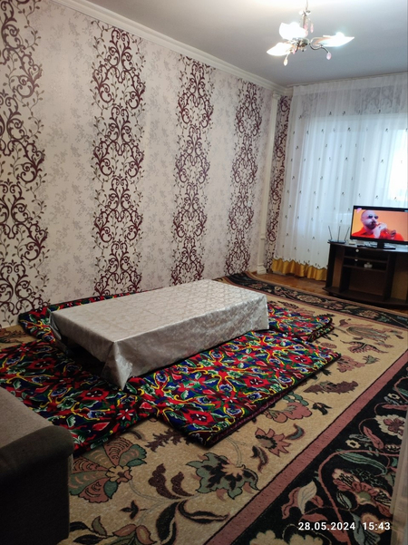 Продаётся 3 х комнатная в 3 микрарайоне.