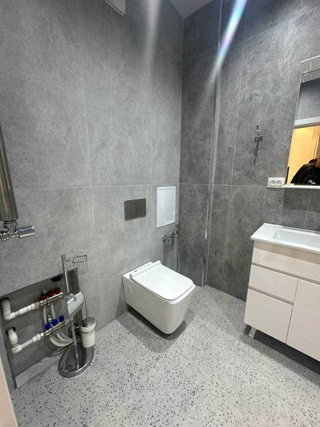 ЖК business class Tiara Residence 2х комнатная Евроремонт новый Срочно