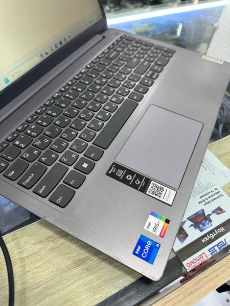 Lenovo intel Core i5 1135G7 SSD 256GB DDR4 8GB