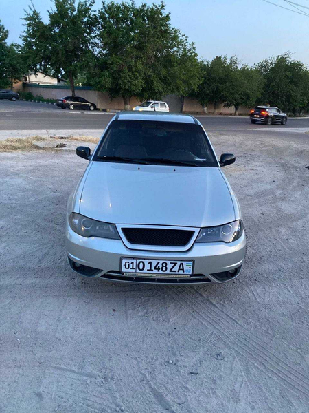 Продаю свою Nexia 2