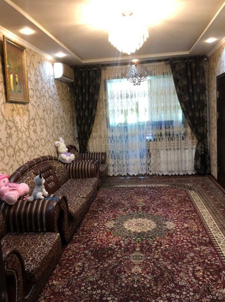 Срочно Саламатинада 2-3/5/5 квартира сотилади.