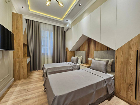 Дархан, Центр, Кары Ниязова, новостройка Real House, 3/4/9 80 М², евро