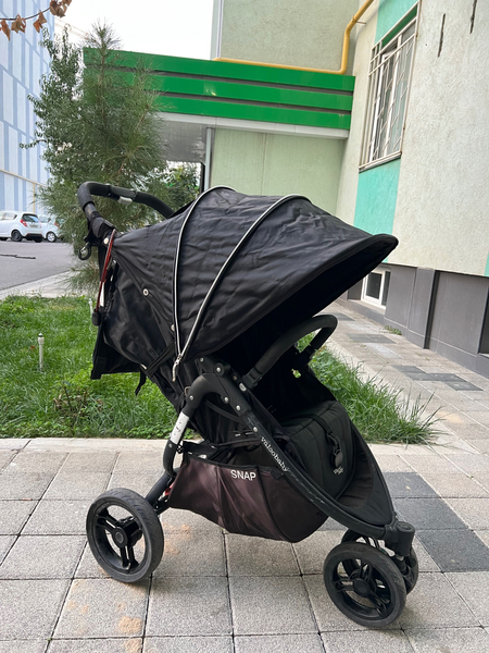 Коляска детская прогулочная