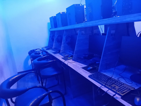 Game club sotiladi srochna