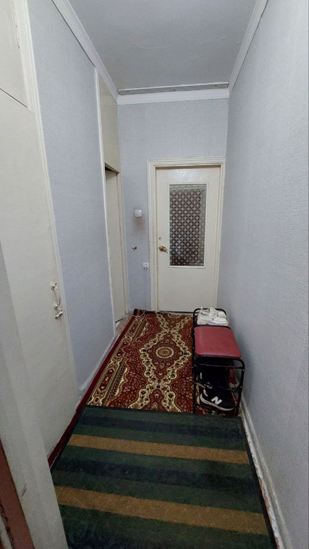 Chilonzor 20 kvartal 3 Xonali uy sotiladi srochna