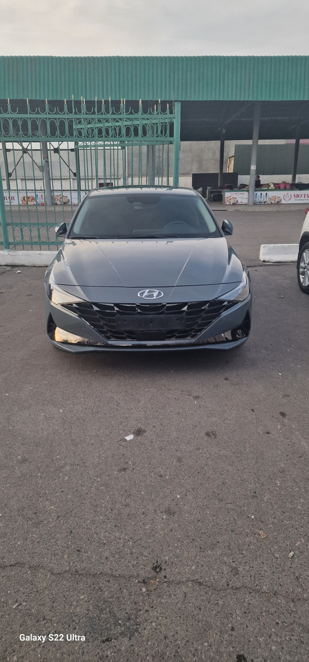 Продажа машина HYUNDAI ELANTRA