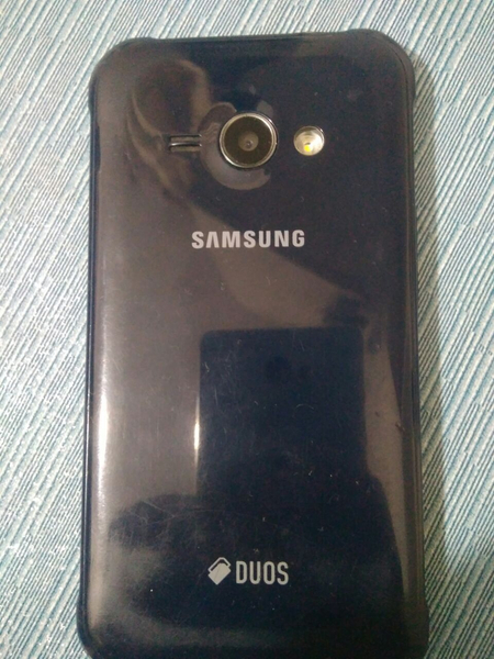 Samsung j1 ace 4гб