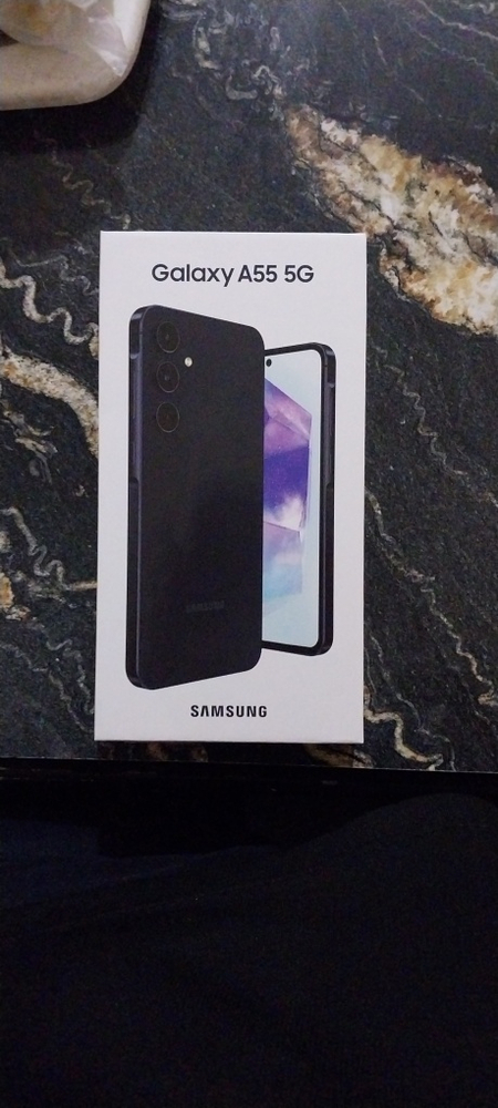 Srochno samsung a 55 5 G  8/ 256