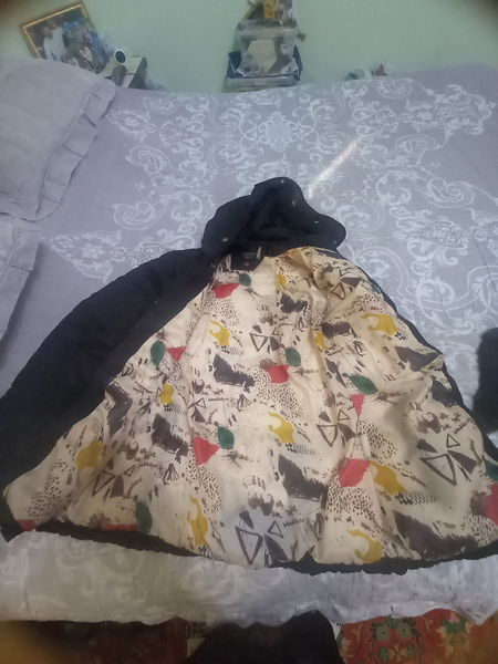 Продаётся куртка и пальто женская