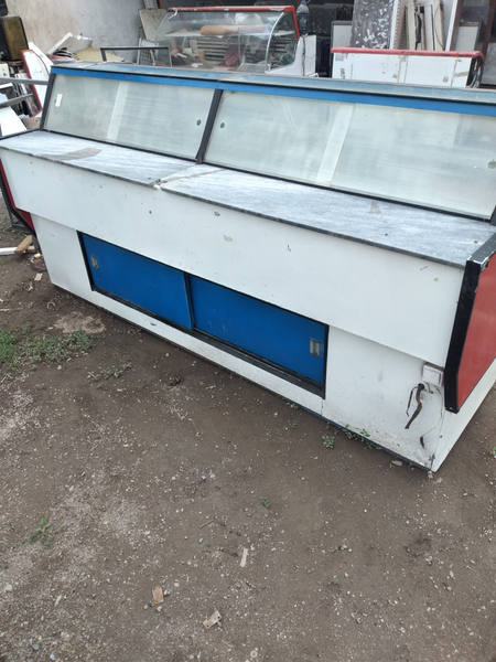 Витрини холодильник