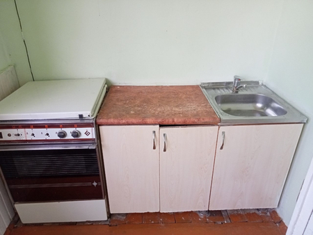 Продаётся 1 комнатная квартира г. Самарканд, адресс ул. Памирская 1-13