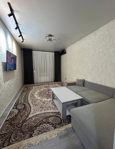 Продается 1 комнатная квартира,ЖК Мирзо Улугбек,Буз базар,43 м2