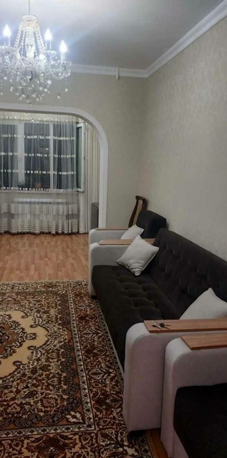 3 комнаты. Все раздельно. Чиланзар 5. Оптовый. Метро