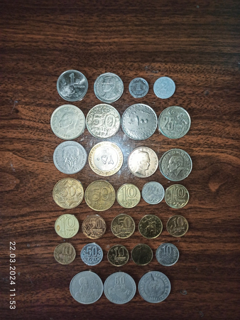Продам серебряную медаль
