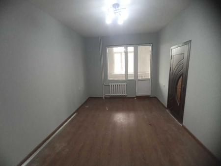 Юнусабад 15-й квартал ,уютная   Двухкомнатная квартира 3/4  (J3706)
