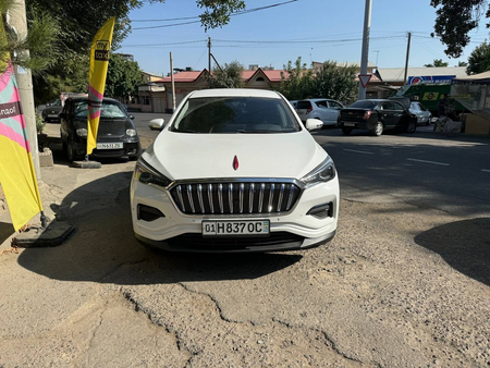 Hongqi e-hs3, состояние отличное