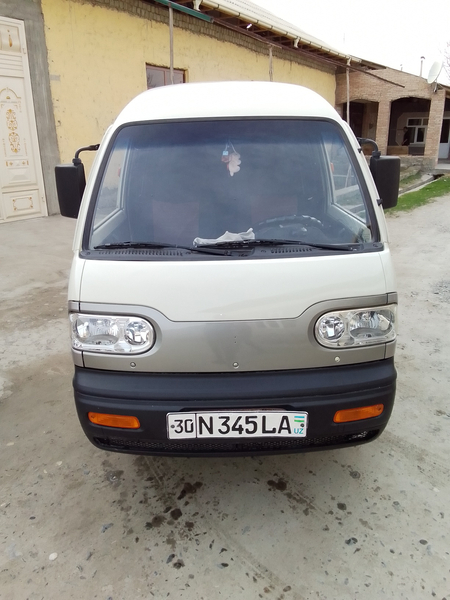 Moshinaga baho beramiz kelishimiz kami bor sroshni sotiladi