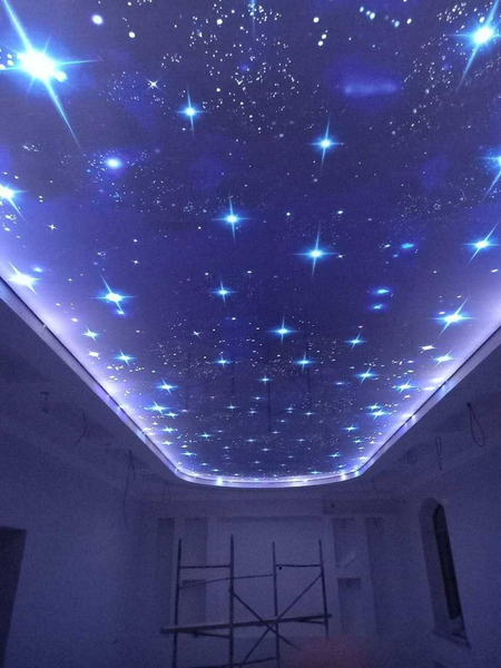 Натяжной потолок