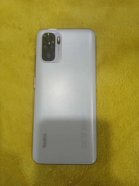 Redmi note 10 в отличном состоянии,срочно