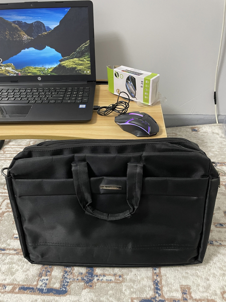 HP laptop i3, RAM 12gb, Lexar 128 gb M.2 ssd, 1 tb Toshiba hdd