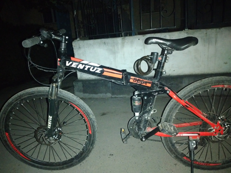 Velosipet va soat sotiladi